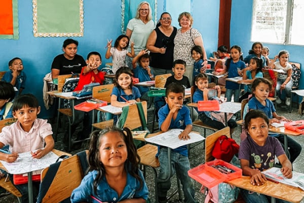 San Pedro Sula Lizzie School Project - World Gospel Mission